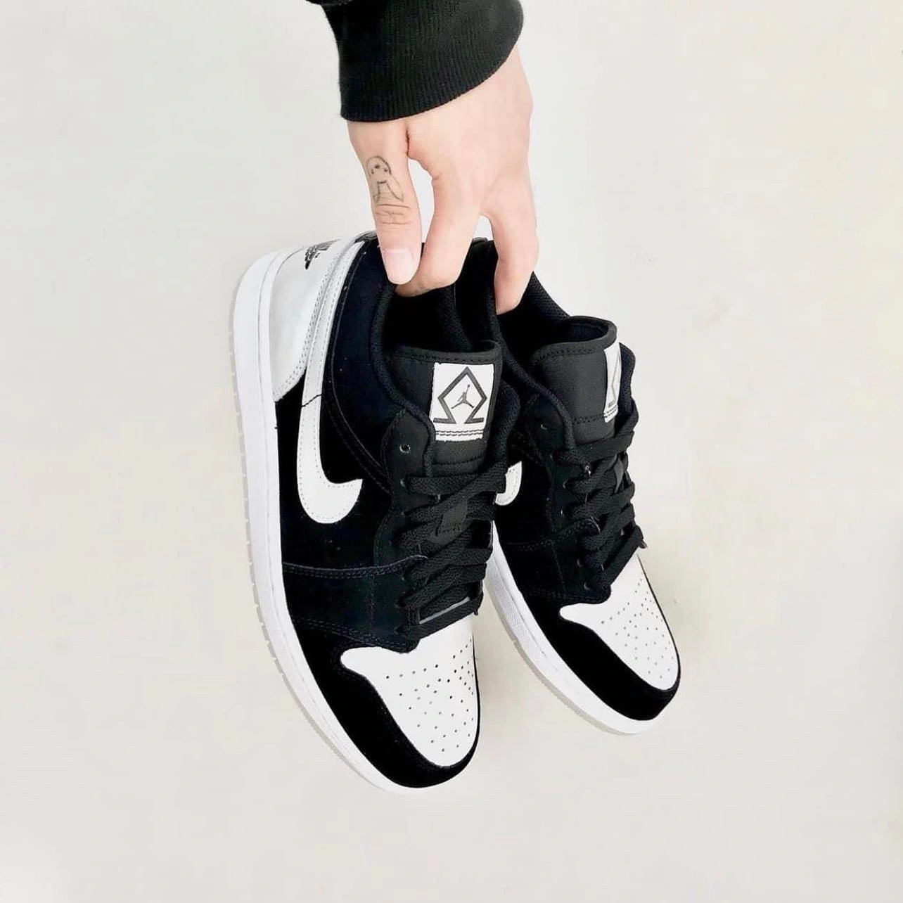 javisneaker.com :: Giày JORDAN 1 LOW DIAMOND DH6931-001